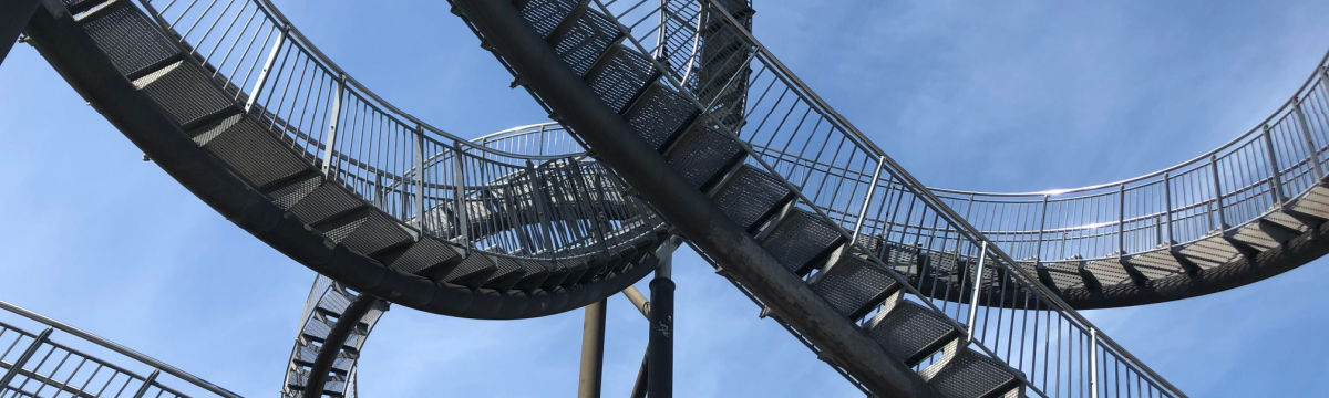 Five Critical Stages of a Cloud Journey